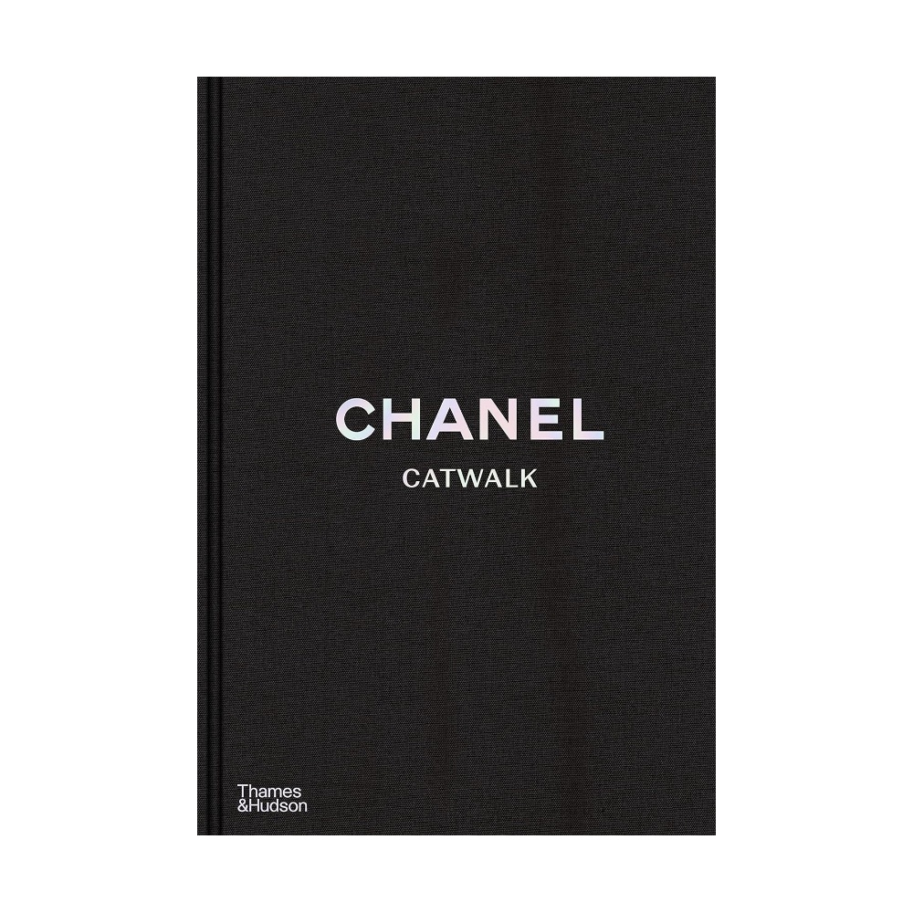 Livro – Chanel Catwalk: The Complete Collections (Med) – Five Senses Home